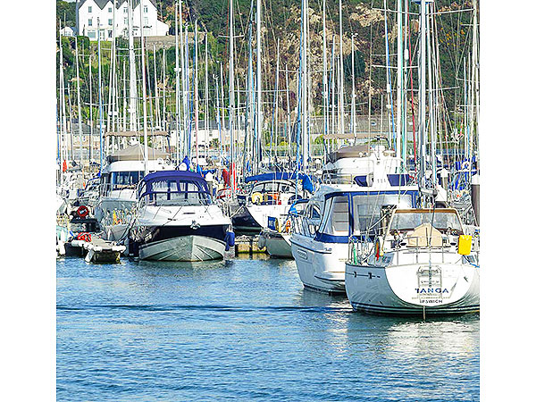 Gimblet Rock | Static Caravan Holiday Hire